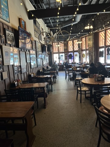 Manuel’s Tavern – Perspectives on the Road